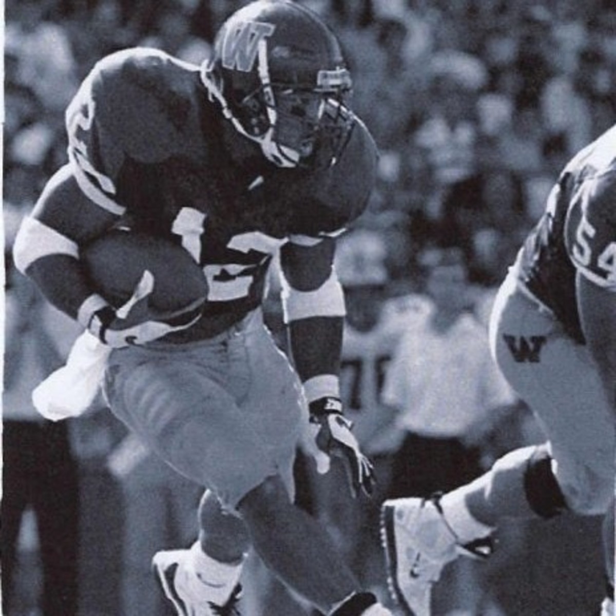 Straight Outta SoCal: What Playing Against USC Means to Huskies From ...