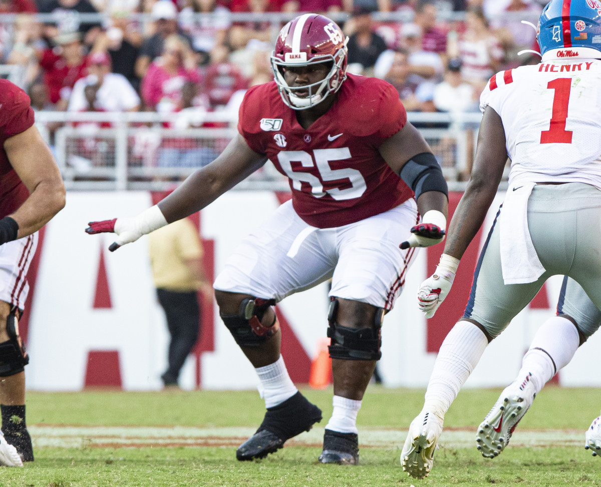 Senior Deonte Brown Crucial to Crimson Tide's Interior O-Line Play ...