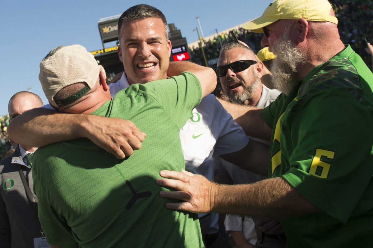 Oregon lands commitment from 3-star offensive lineman out of Utah ...