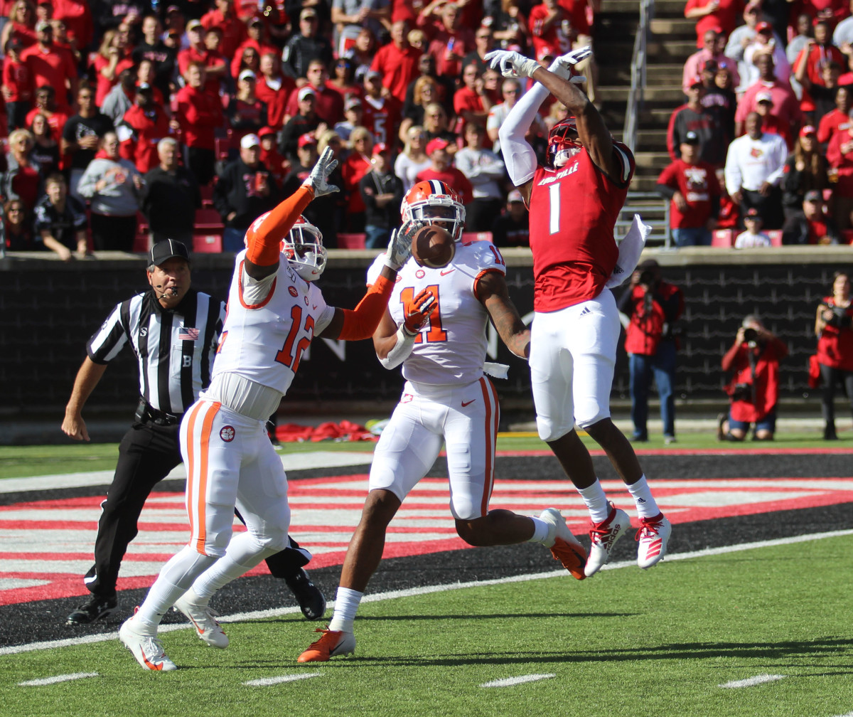 Rapid Reaction: Clemson outmatches Louisville - Sports Illustrated ...