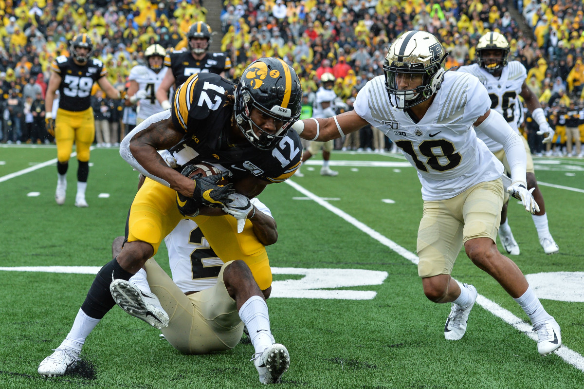 Saturday's Notebook: Injury Ends Smith's Big Day - Sports Illustrated ...