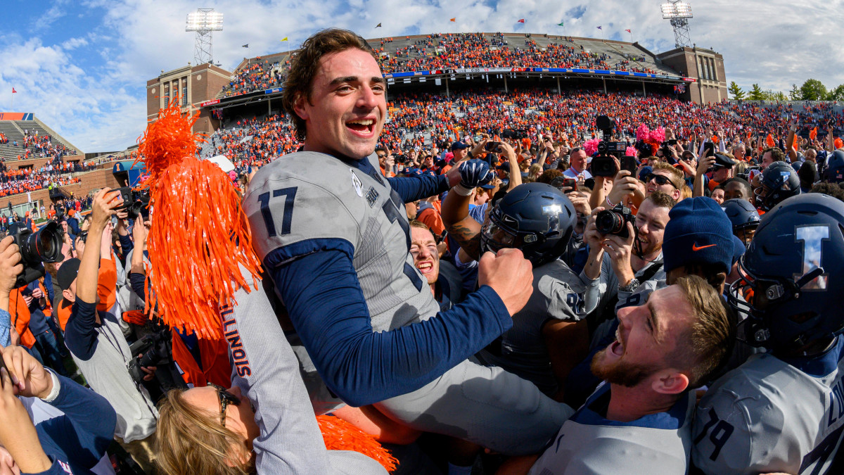 Illinois football: James McCourt's patience pays off in stunning upset ...