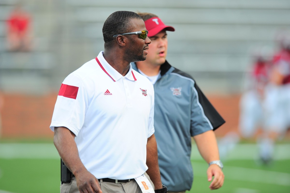 Al Pogue set to join WVU coaching staff - Sports Illustrated West ...