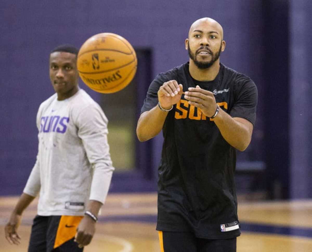 Jevon Carter Plays Well in Suns’ NBA Preseason Opener - Sports ...