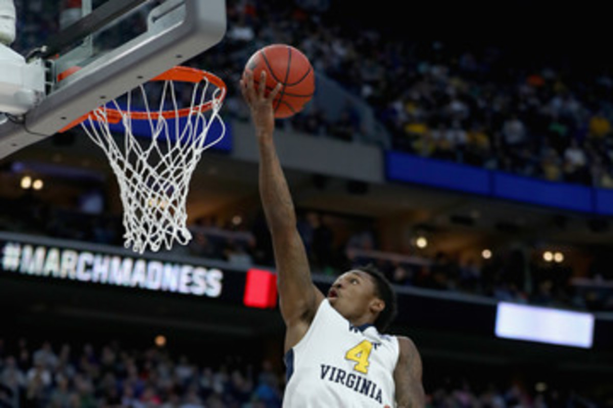 Daxter Miles Jr Joins the 1,000 Point Club - Sports Illustrated West ...