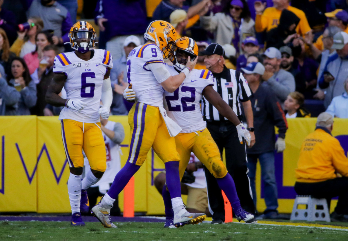 No. 2 LSU Survives Scare from No. 9 Auburn to Win 23-20 - Sports ...