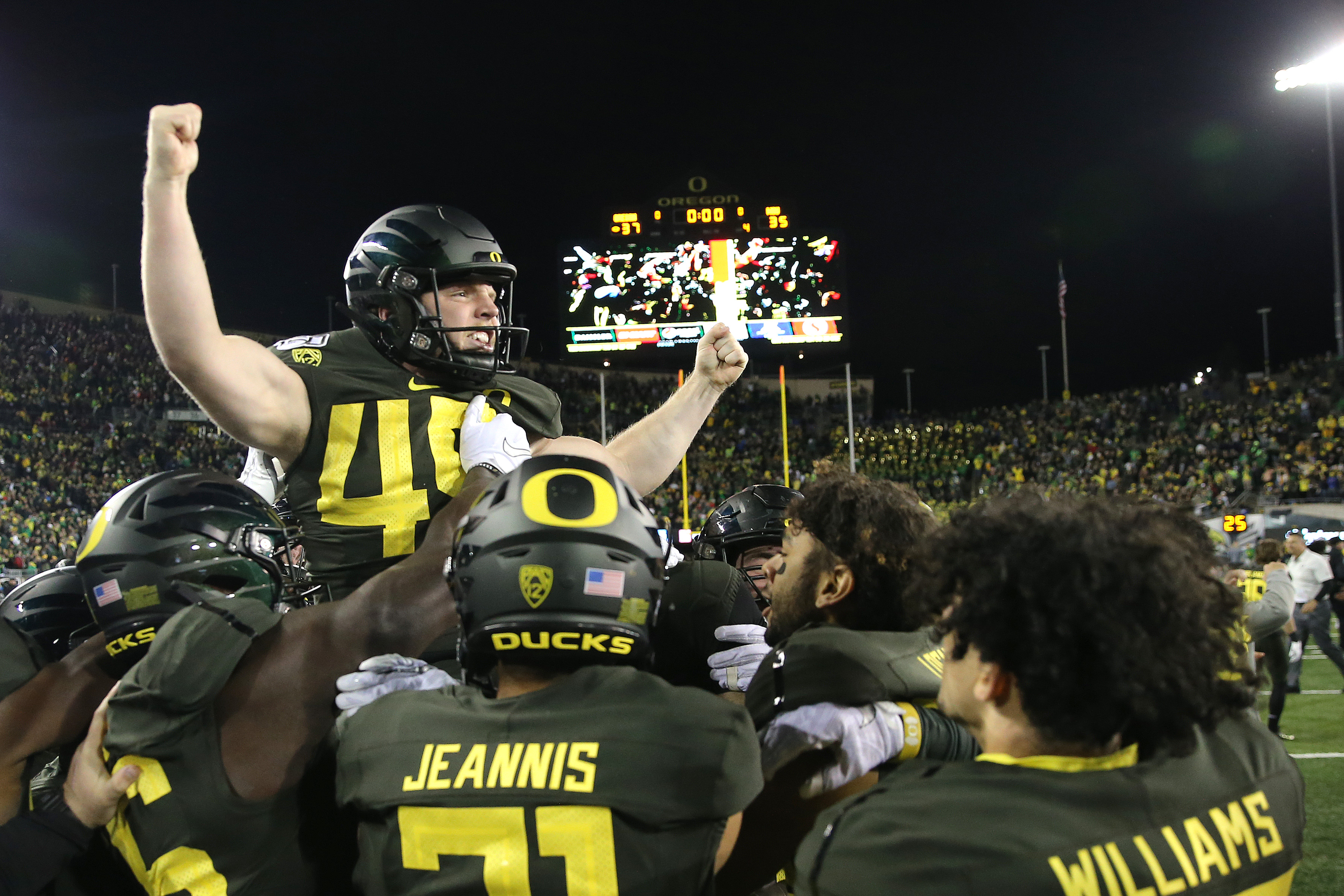 Oregon's Last-Second Victory over Washington State was Sweet, But it ...
