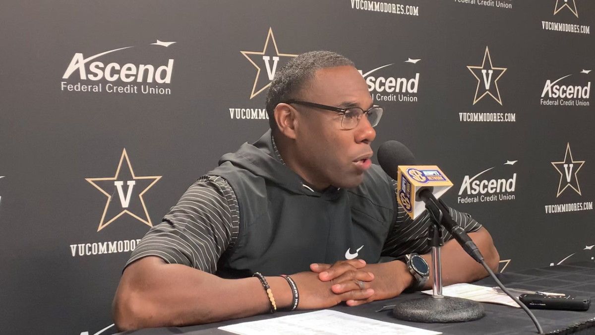 Video: Mason On Mo Hasan - Sports Illustrated Vanderbilt Commodores ...