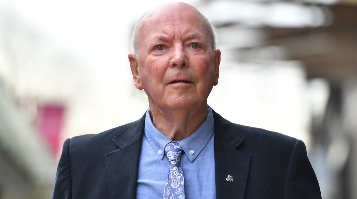 Kit Carson: Ex-youth coach dies in crash on day of sex abuse trial ...