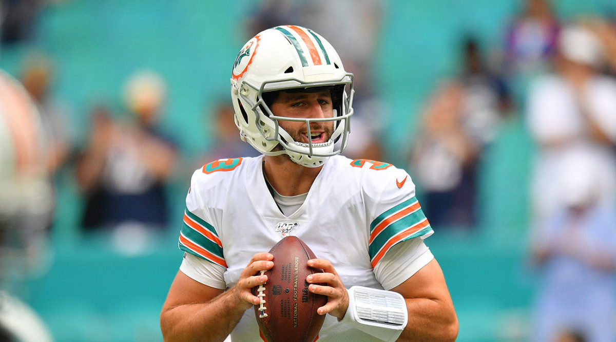 Josh Rosen to start for Dolphins vs Cowboys, Ryan Fitzpatrick benched ...