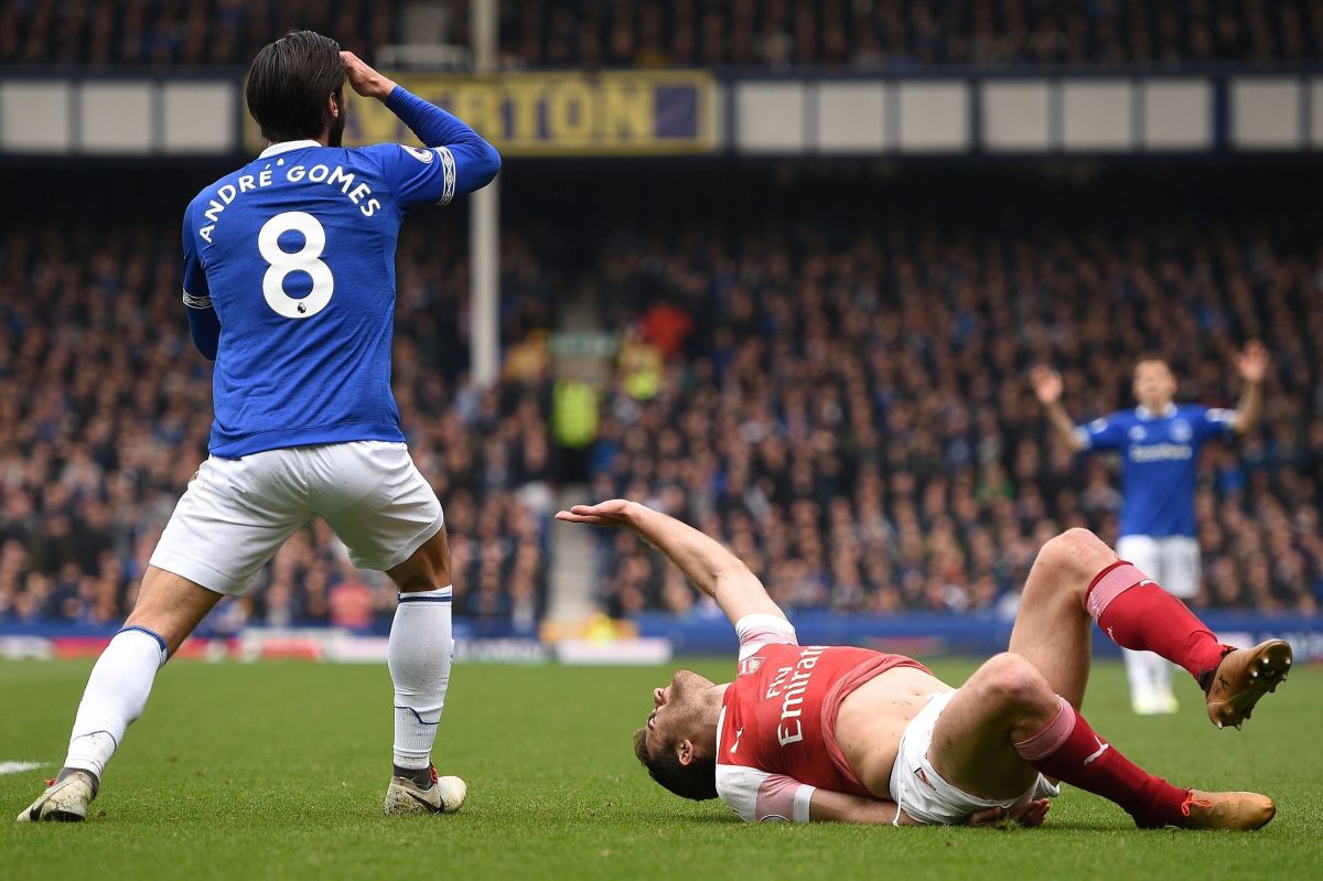 Andre Gomes: 6 Reasons Why Everton Have Landed Themselves an Absolute ...