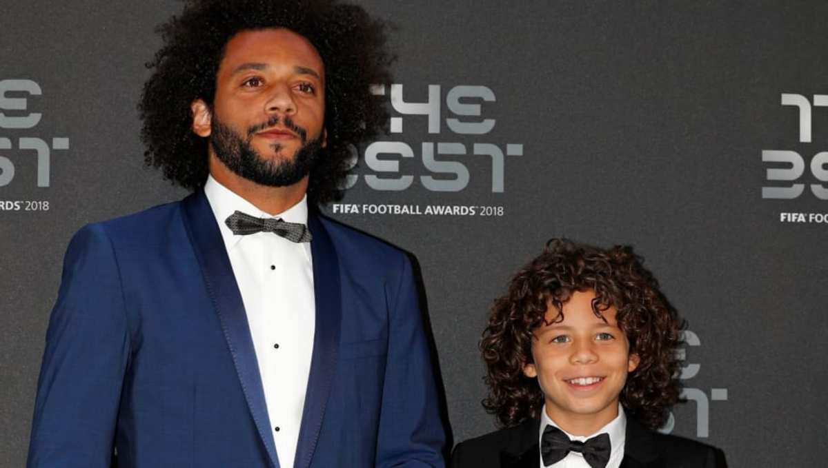 La espectacular chilena del hijo de Marcelo jugando a fut-volley ...