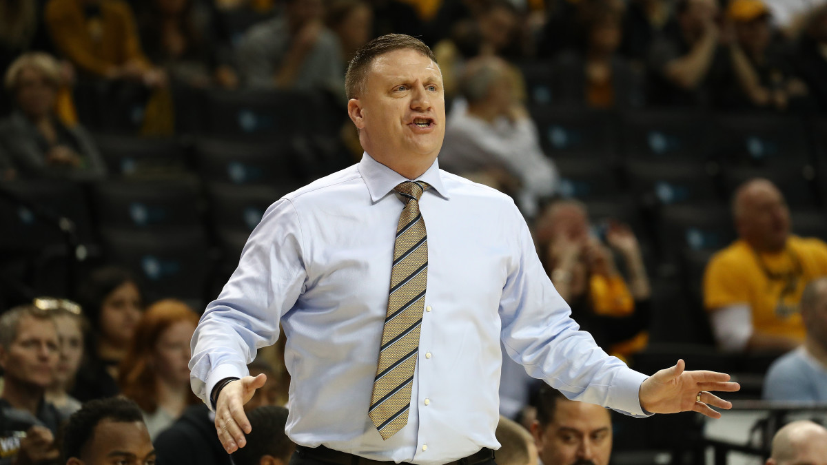 VCU basketball: Mike Rhoades receives two-year contract extension ...