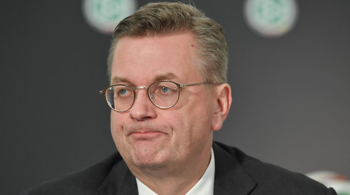 Reinhard Grindel: Germany soccer federation president resigns - Sports ...