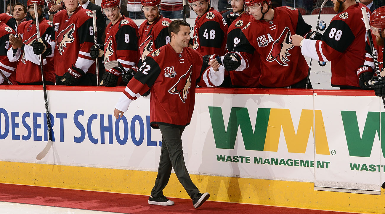 Former AHL Roadrunners captain Craig Cunningham returns to ice - Sports ...