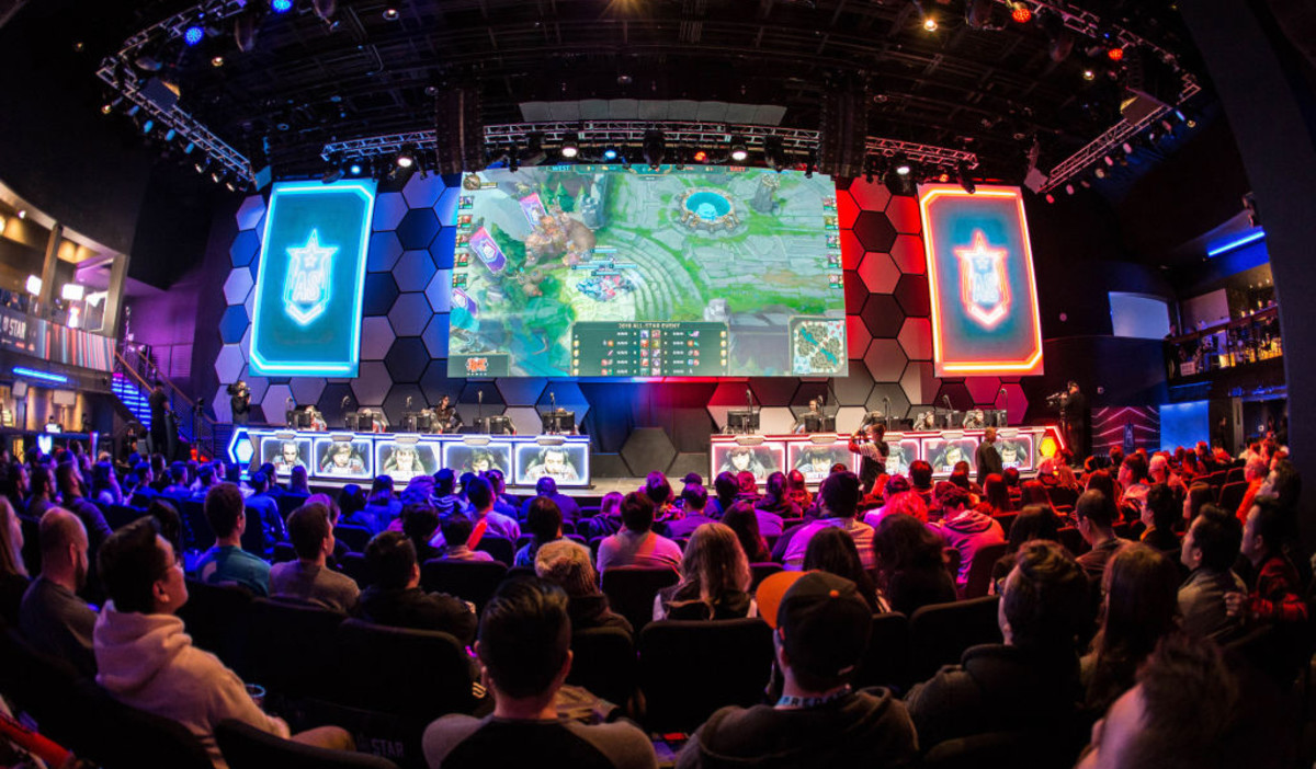 Marquette becomes first major conference D-I college to add varsity ...