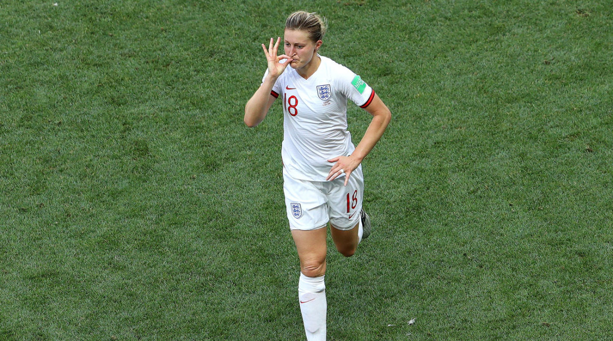 Ellen White: England striker does Alex Morgan's tea time celebration ...