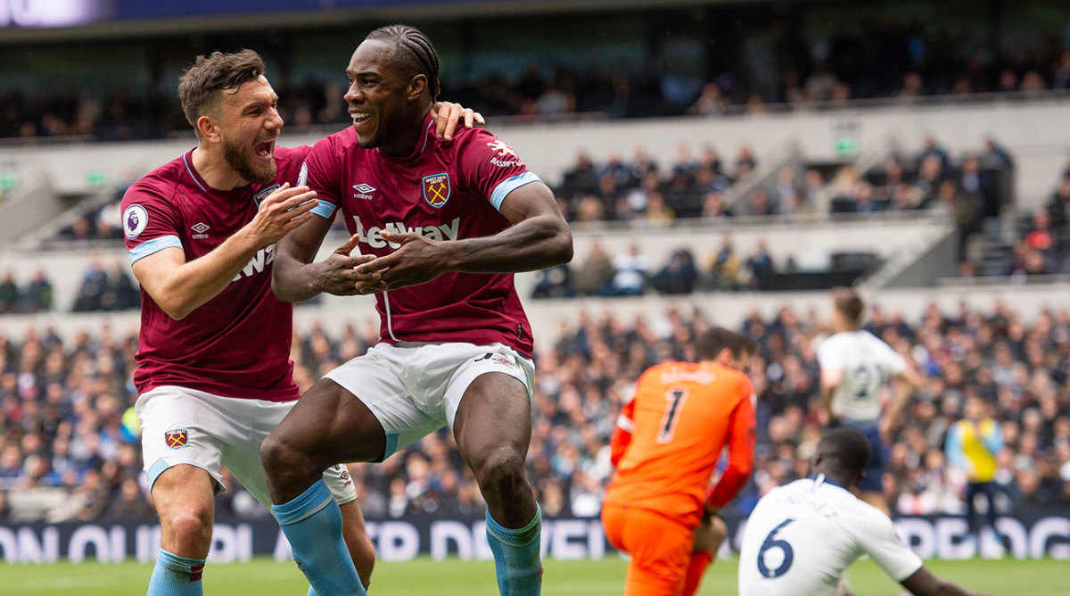 Tottenham 0, West Ham 1: Spurs finally lose in new home (VIDEO ...