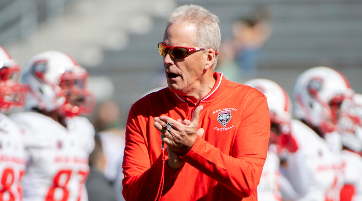 New Mexico coach Bob Davie hospitalized after 'serious medical incident ...