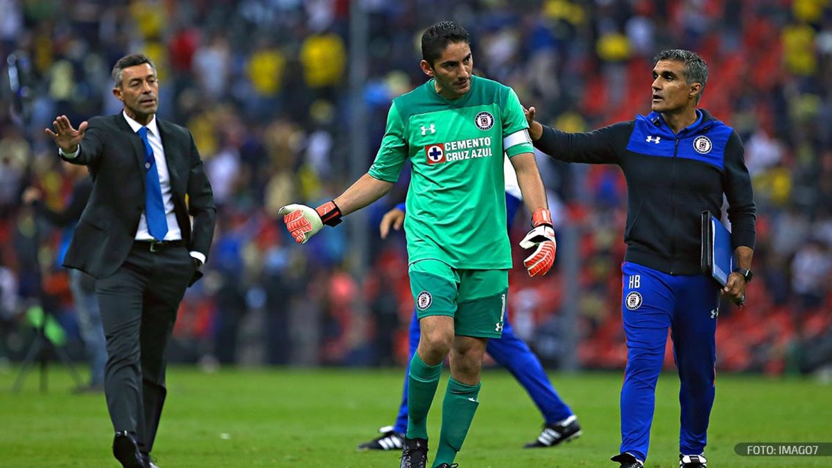 'Chuy' Corona destaca que seguirán respaldando a su entrenador en la ...