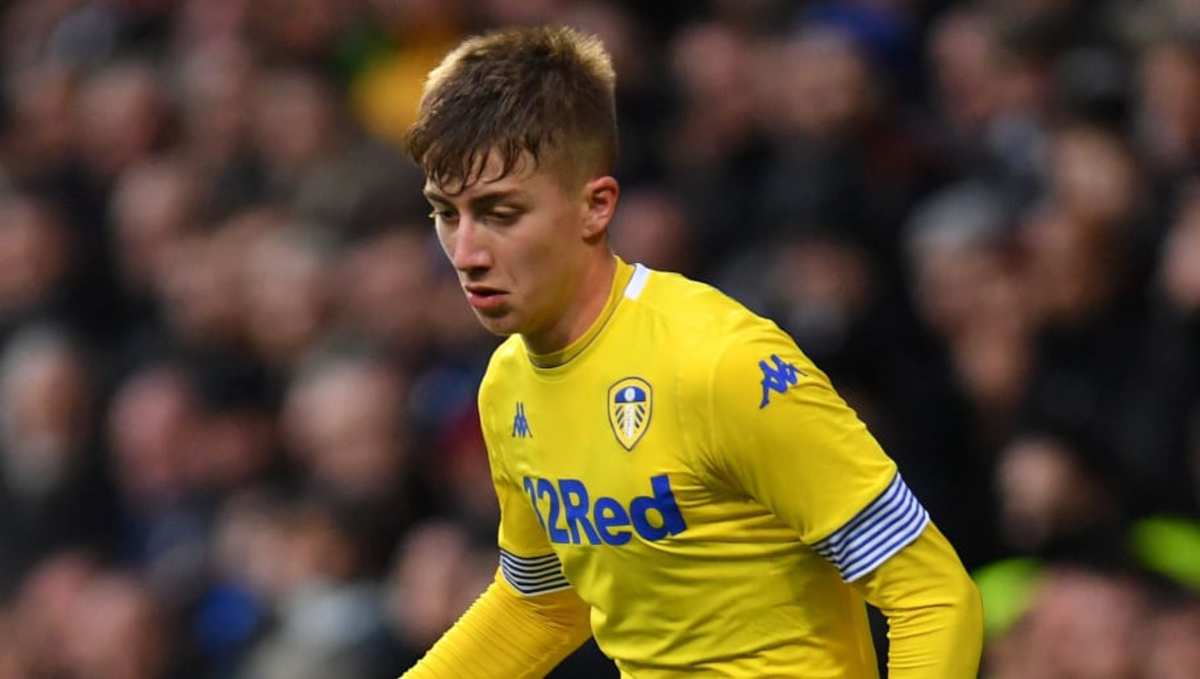 Jack Clarke Signs 4-Year Deal With Tottenham But Returns to Leeds on ...