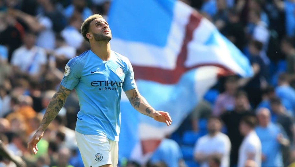 Kyle Walker: Man City signs fullback to two-year extension - Sports ...