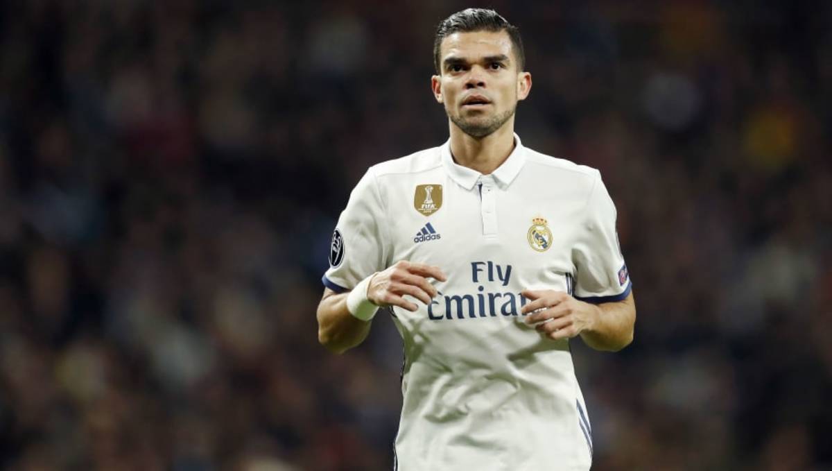 Pepe Claims Real Madrid Was a 'Central Defenders' Graveyard' When He ...