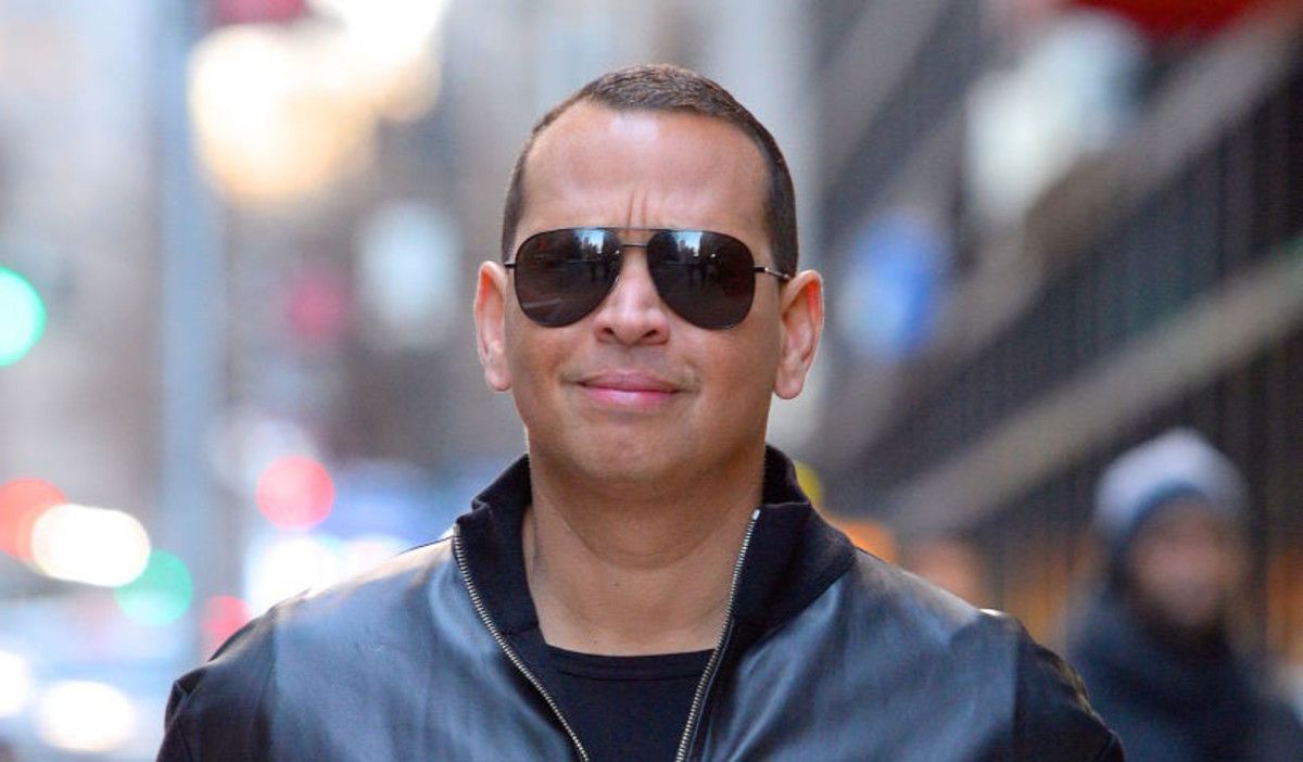 Alex Rodriguez listens to Bon Jovi, Journey and Coldplay on his private ...