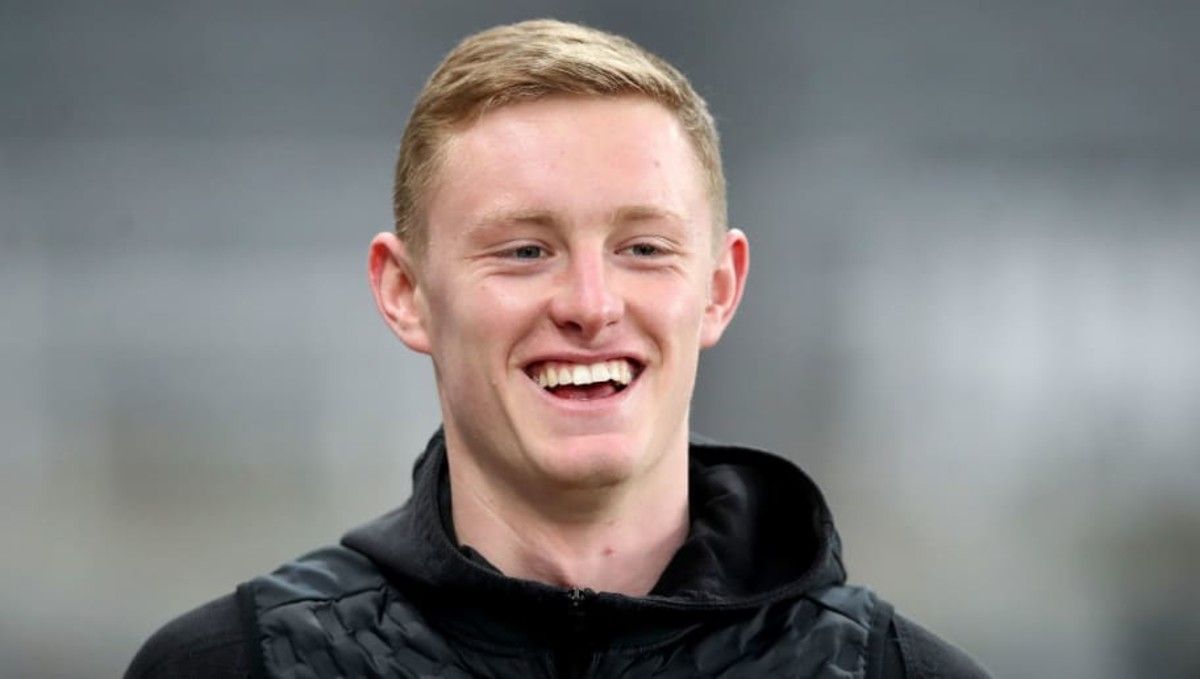 Sean Longstaff Reveals 'Motivation' to Succeed After Denial of ...