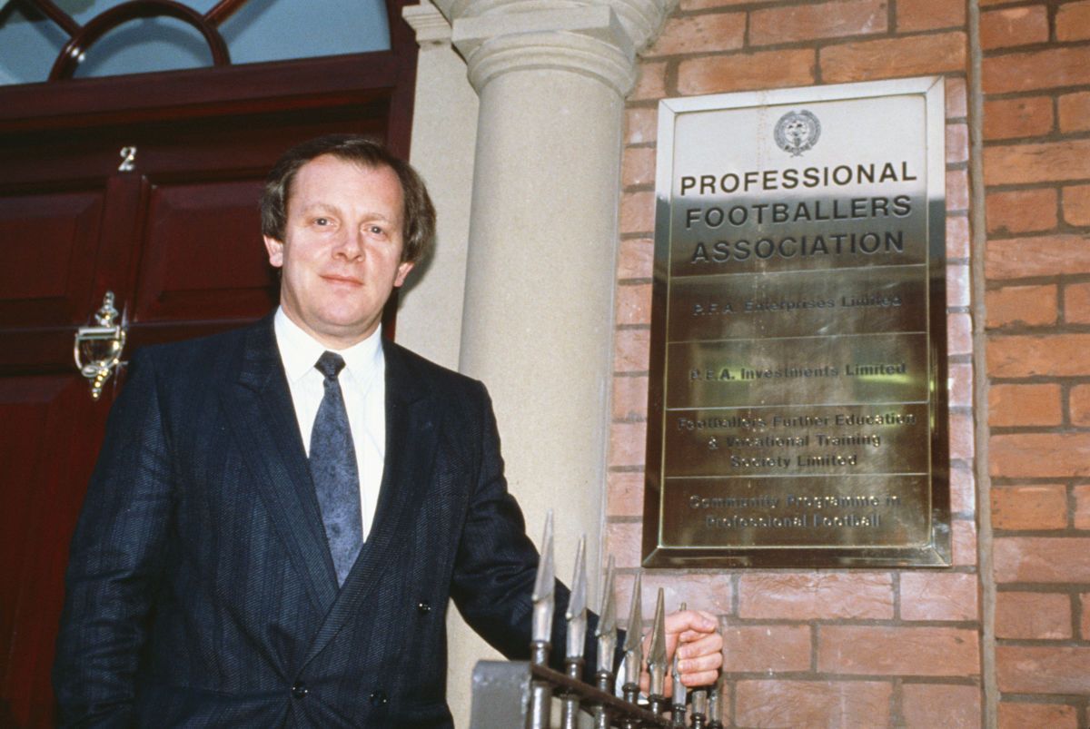 PFA Chief Executive Gordon Taylor to Step Down After 38 Years Amid ...