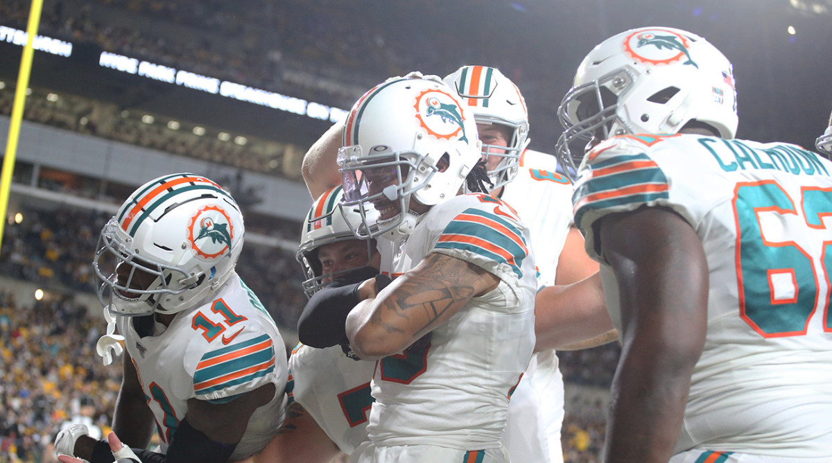 Jets vs Dolphins live stream: Watch online, TV channel, time - Sports Illustrated