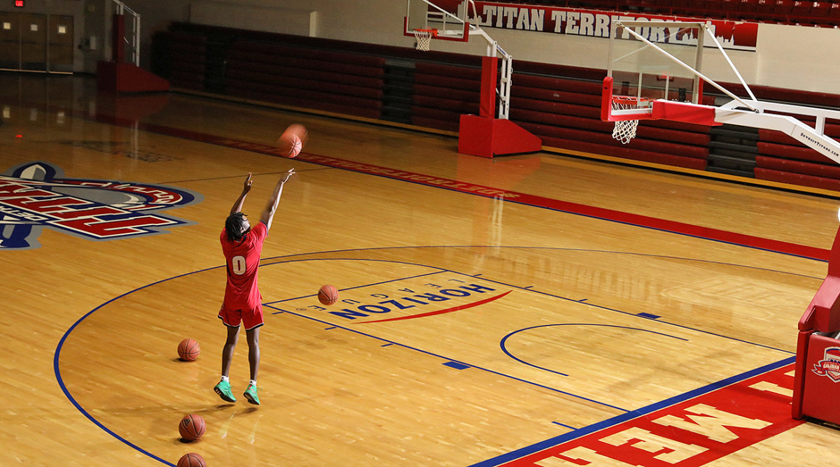 Antoine Davis: Can Detroit Mercy star take unique path to NBA? - Sports ...