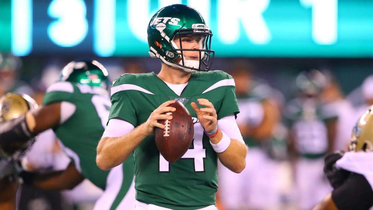 Report: Jets QB Sam Darnold out multiple weeks with mono - Sports ...