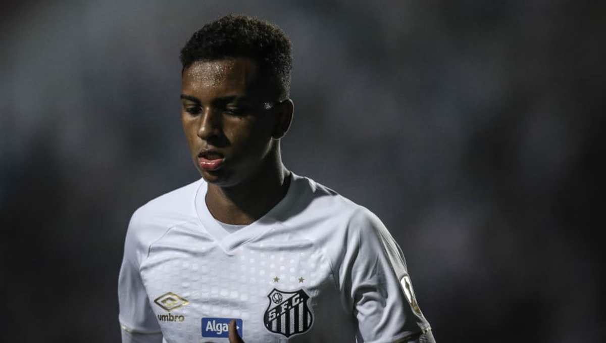 Santos Manager Urges Brazilian Wonderkid Rodrygo Goes to Hold Off on ...