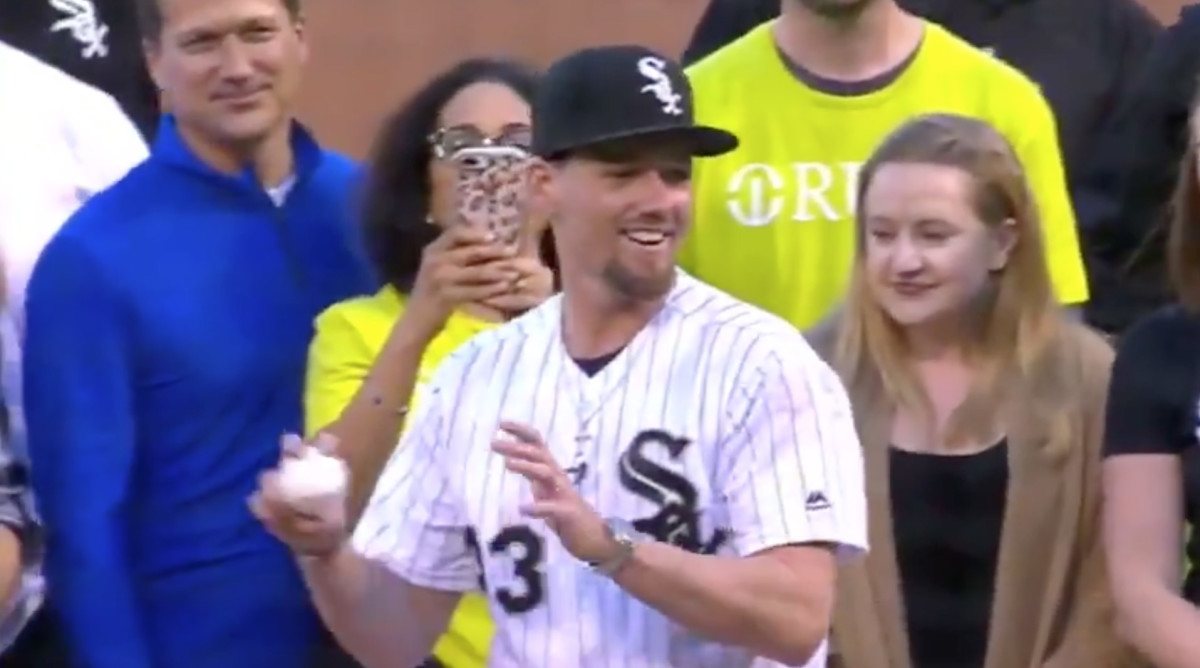 Danny Farquhar first pitch video: Returns after brain hemorrhage ...