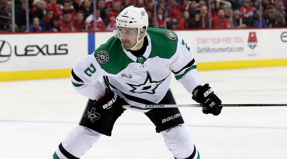 Predators sign Dan Hamhuis to two-year deal - Sports Illustrated