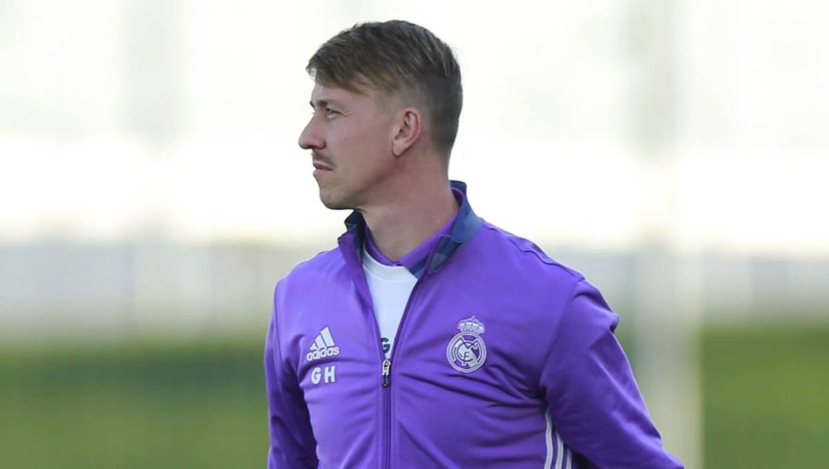 Guti Set for Return to Besiktas as Assistant to Senol Gunes After ...