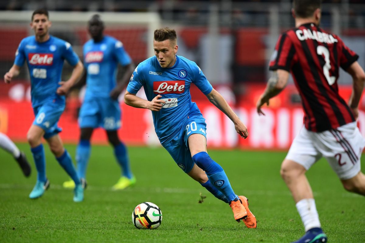 Arsenal Dealt Transfer Blow With Napoli Star on the Brink of Signing ...
