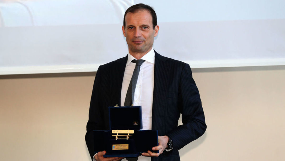 Juventus Coach Massimilliano Allegri Wins Serie A Manager of the Year ...