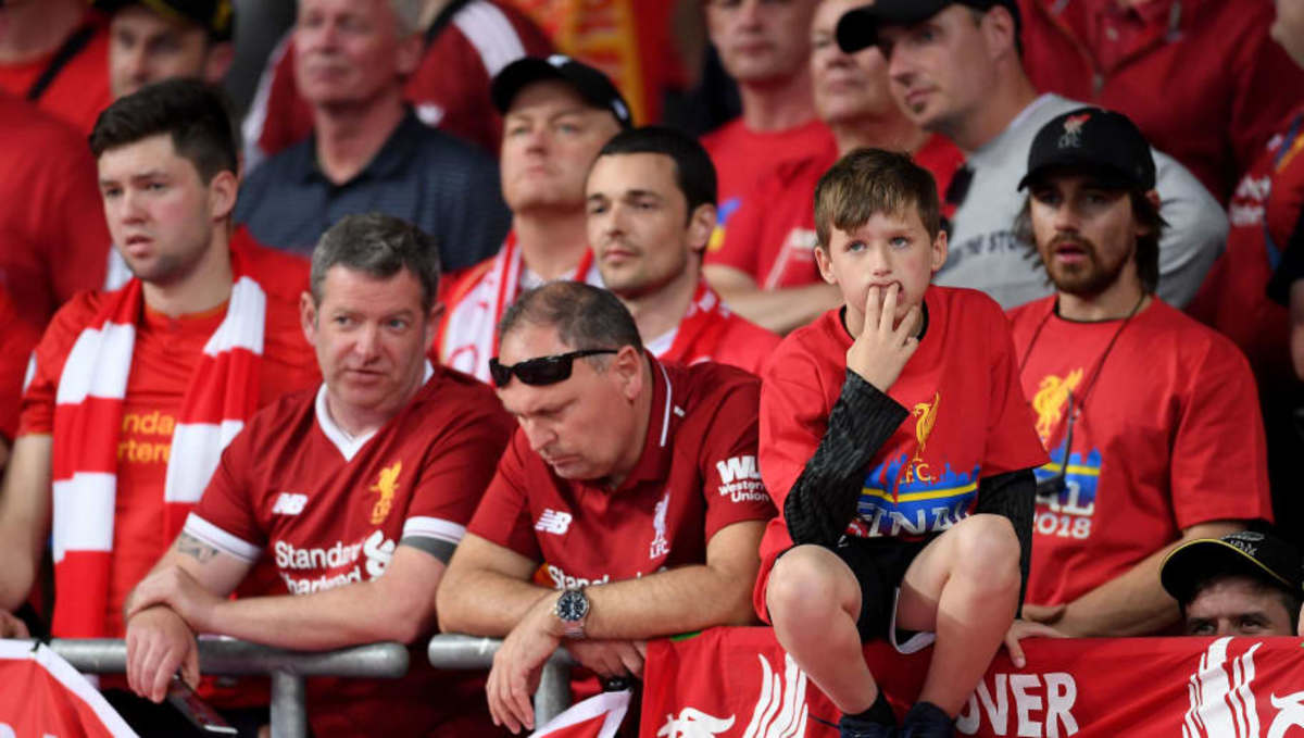 'Useless': Liverpool Fans React Angrily to Striker's Dismal Performance ...