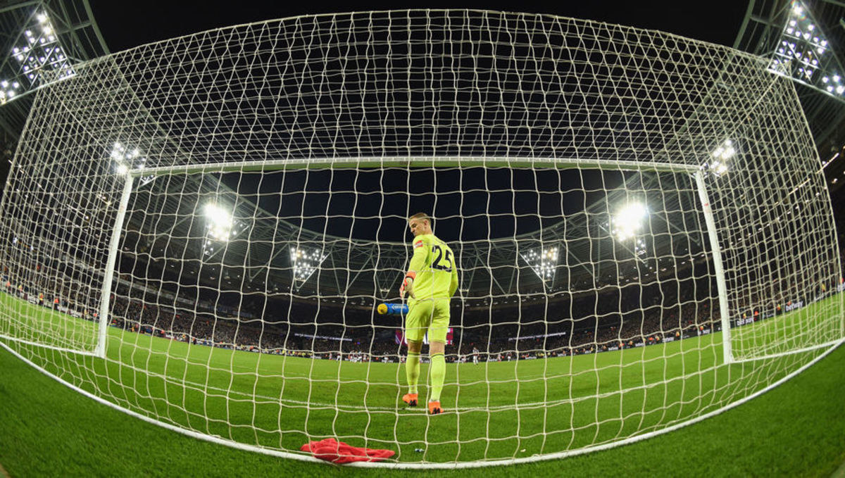 England national team: Seaman tabs Joe Hart as No. 1 goalkeeper ...