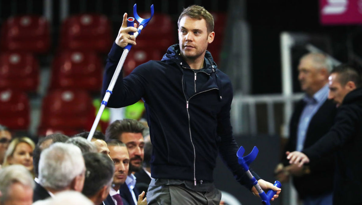 Manuel Neuer Confident of Return From Troublesome Long-Term Injury in ...