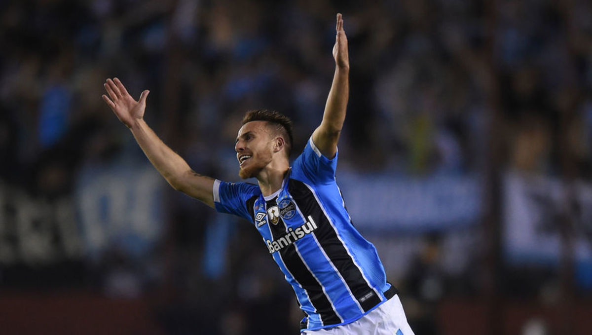 Liverpool Target Luan Opens Up Over Premier League Side's Reported ...