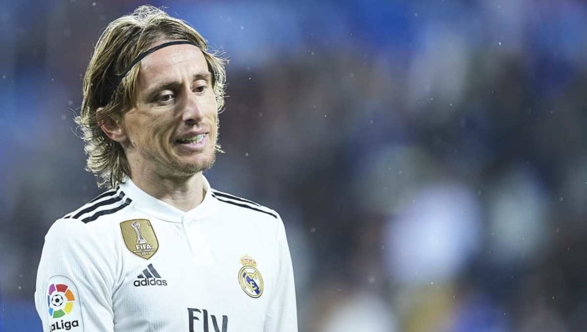 Luka Modric Claims He Wants to Retire at Real Madrid Following Rumours ...