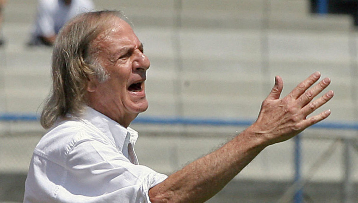 Former Barcelona & Argentina Coach Cesar Luis Menotti Hails 'Incredible ...