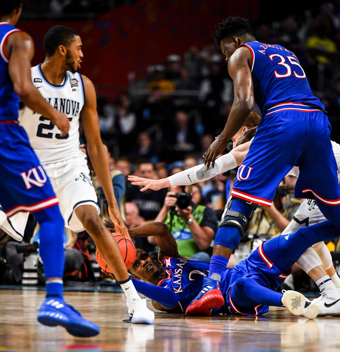 Best Photos from Villanova vs. Kansas Final Four - Sports Illustrated