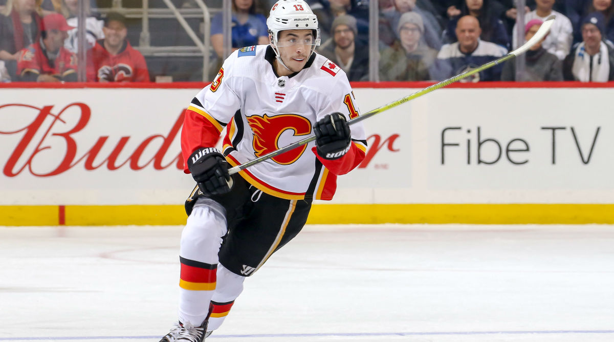 Johnny Gaudreau's hat trick leads Flames past Jets, 4-1 - Sports ...