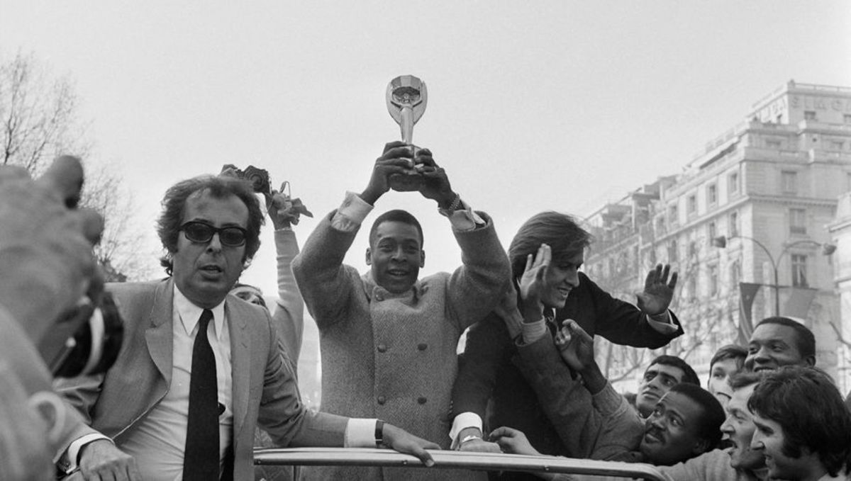 Brazilian Legend Pele Reveals the Most Devastating Part of His Hugely ...