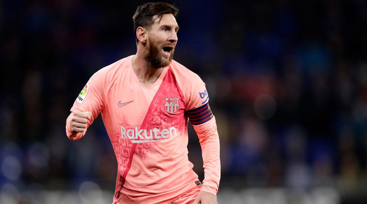 Lionel Messi free kick goal video: Barcelona star nets 2 stunners ...