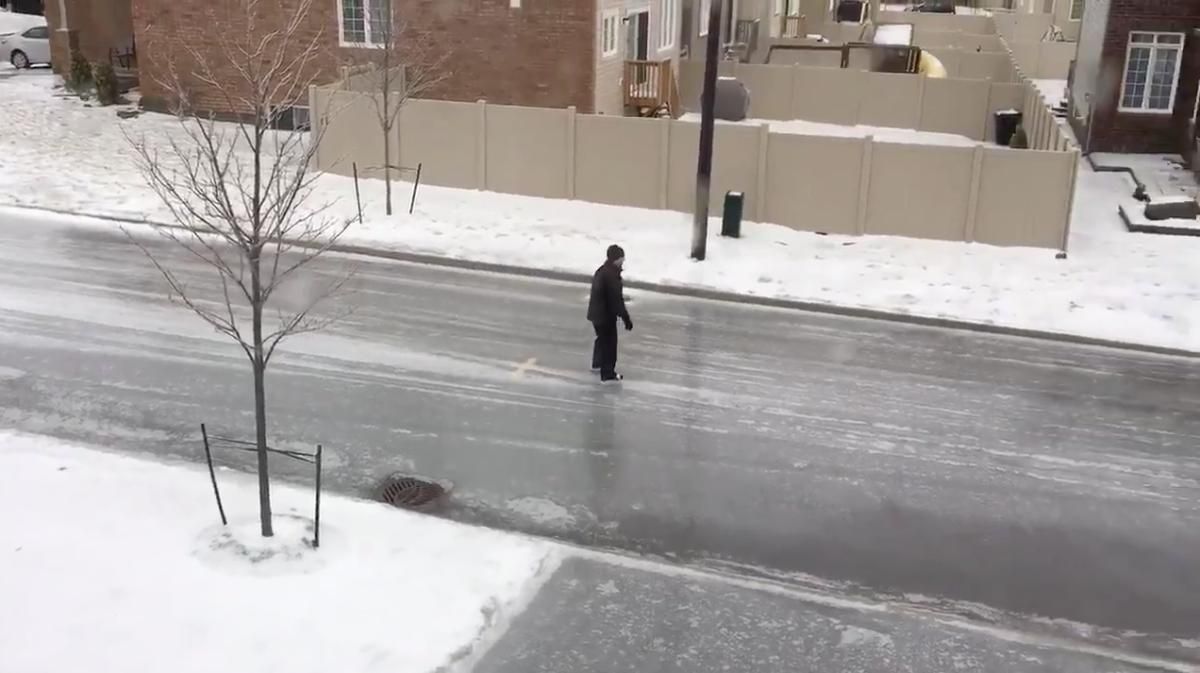 Ottawa ice storm: Man skates down street (video) - Sports Illustrated